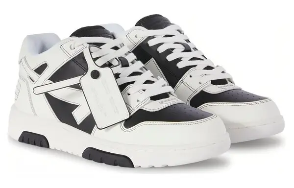 Off-White Out Of Office" Low Top Sneakers - Black/white