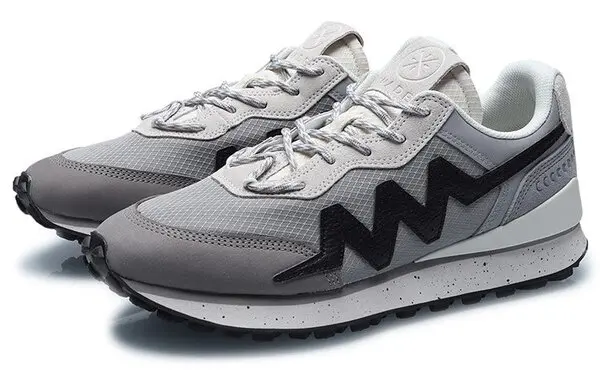 LI-NING Athletic Sneakers - Grey/black