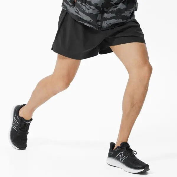 NEW BALANCE Basic 5 Inch Short Asia Sizing