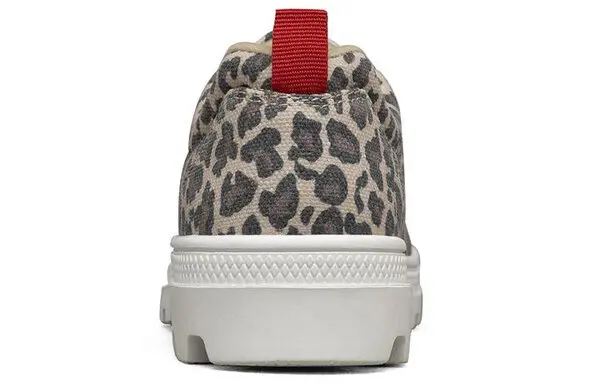 Sketchers Roadies Low-top Canvas Shoe