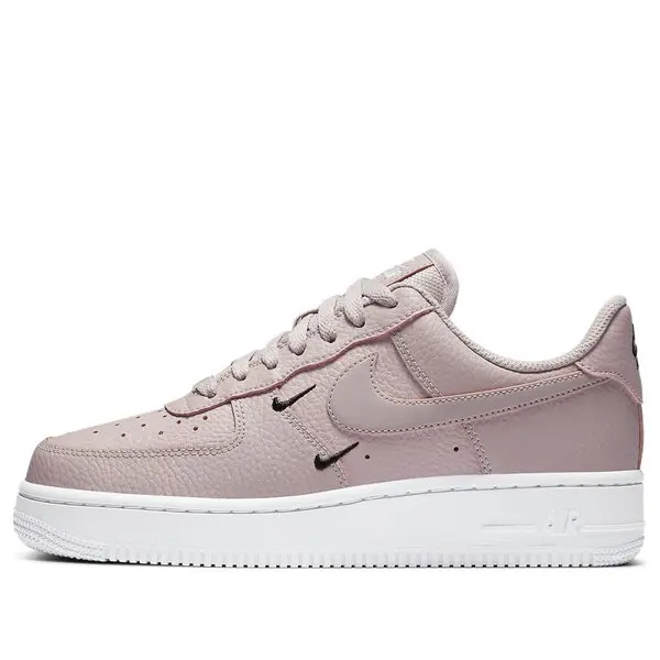 Nike Force 1 '07 Essential Sneakers
