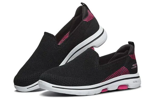 Sketchers Go Walk Slip-on Sneakers