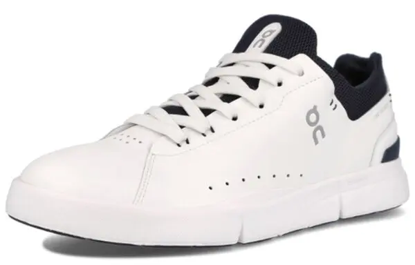 On The Roger Advantage Sneakers