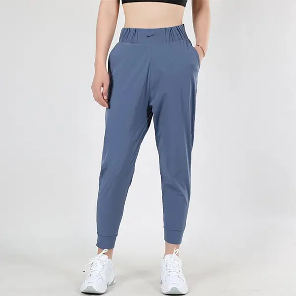 Nike Bliss Training Jogger Pants