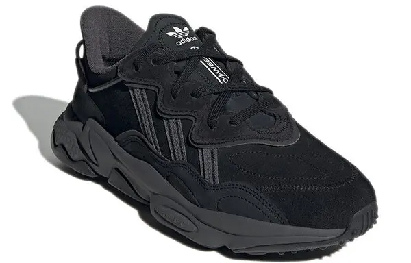Adidas Originals Ozweego "triple - Black