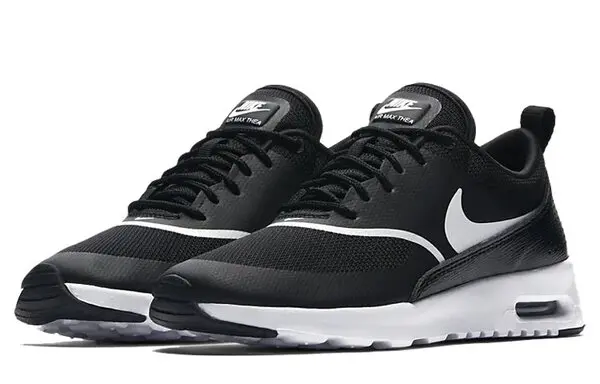 Nike Max Thea Sneakers - Black