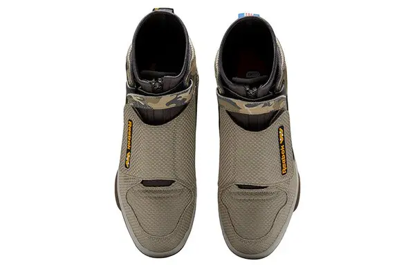 REEBOK U.s.c.m. Bug X Alien Stomper "40th Anniversary" High Top Sneakers - Brown
