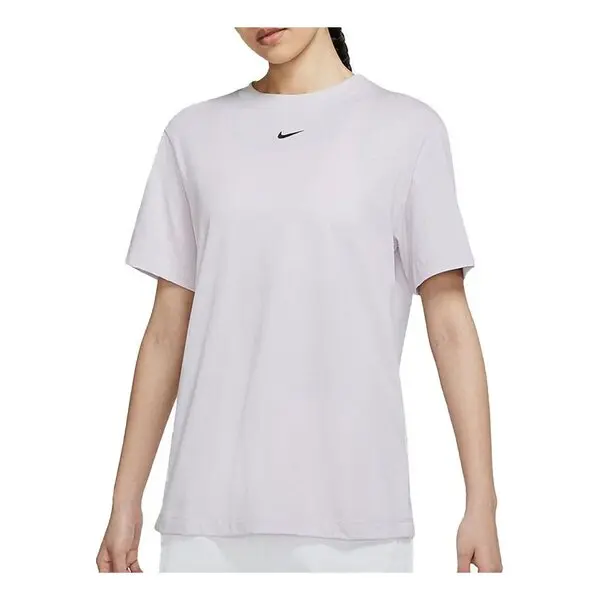 Nike Essential Tee - Light Purple