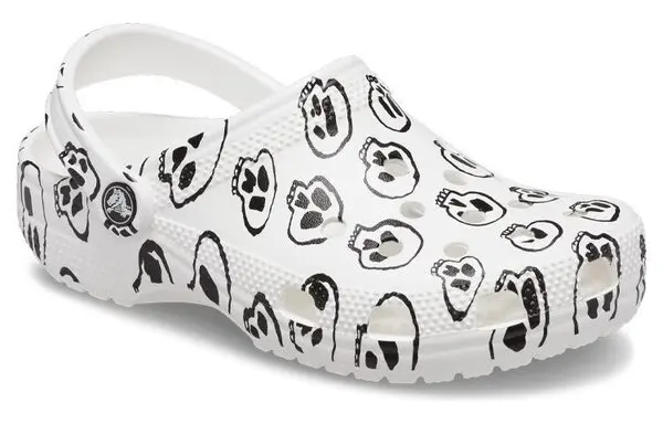 CROCS Classic Skull Print Clogs