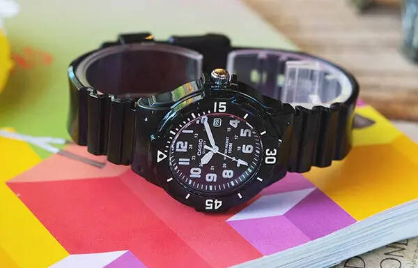 Casio Analog Sports Watch