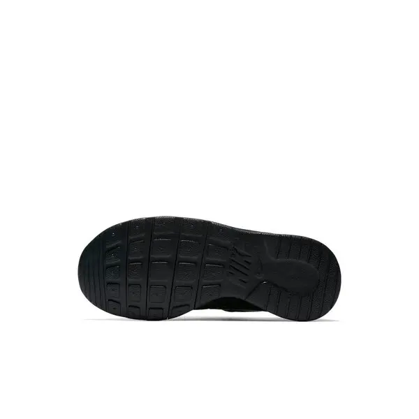 Nike Tanjun "triple " Sneakers - Black