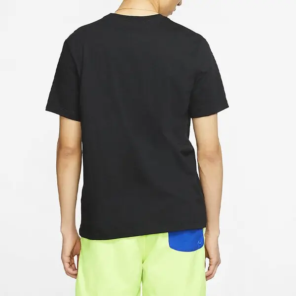 Nike Short Sleeve Graphic Tee