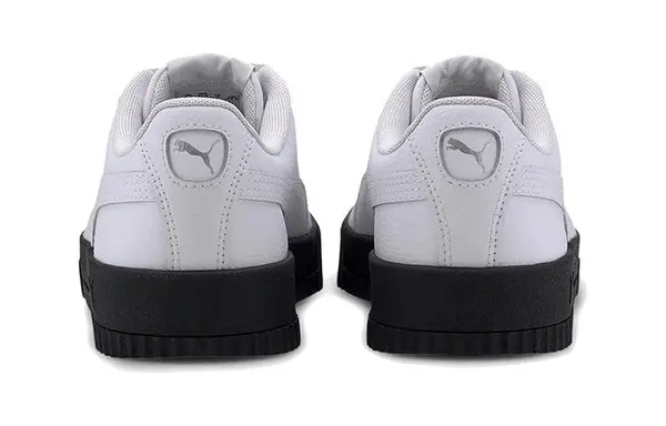 PUMA Carina Sneakers