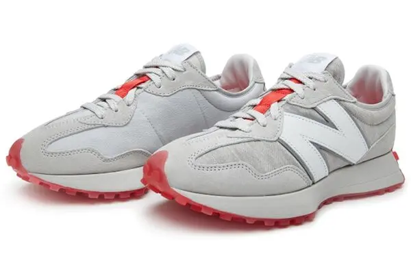 NEW BALANCE Levi's X 327 Sneakers - Grey/red