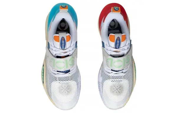 LI-NING Wade All City V2 'dreamer' Abas059-15 Sneakers - White/grey
