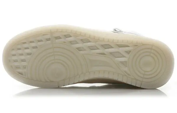 LI-NING No Boundry Hi High Top Sneakers