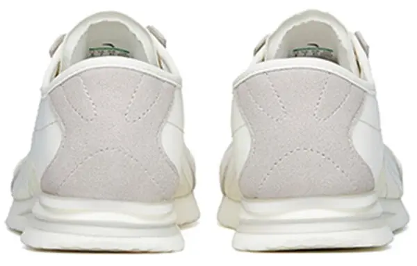ANTA Life Series Low Top Sneakers