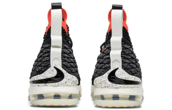 Nike Lebron 15 "bright Crimson" Basketball Sneakers - Black