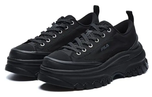 FILA Lava Low Top Sneakers