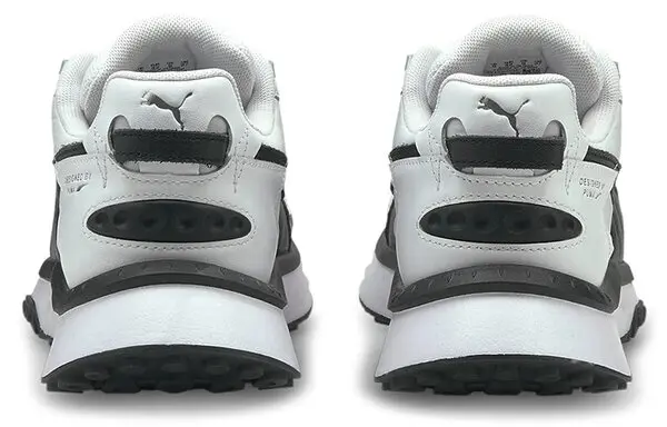 PUMA Wild Rider Route Low Top Sneakers - White