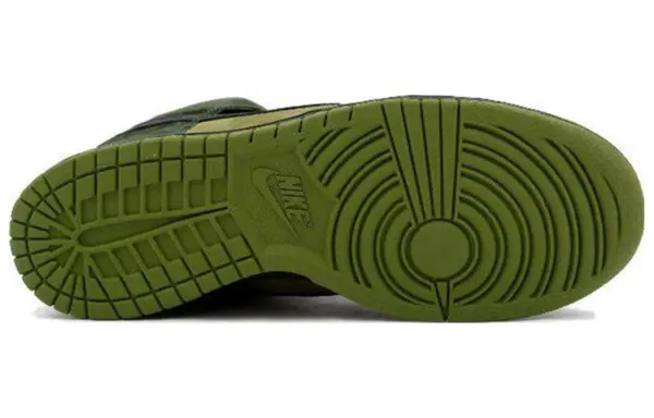 Nike Dunk High Pro Sneakers - Green