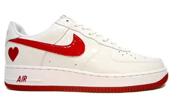 Nike Force 1 Low Top Sneakers