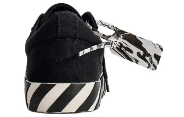 Off-White Vulc Sneaker Low - Black