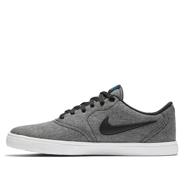 Nike Check Solarsoft Canvas Sb Sneakers - Black
