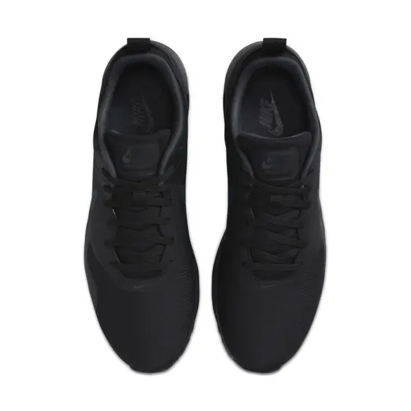 Nike Max Tavas Sneakers