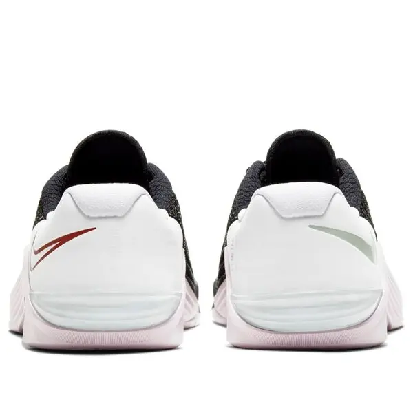 Nike Metcon 5 Athletic Sneakers - Black