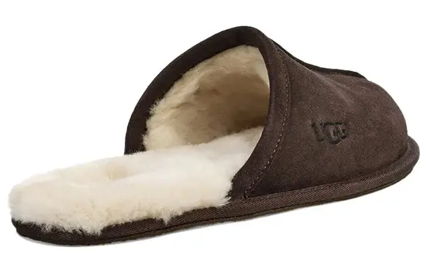 UGG Scuff Slipper - Brown