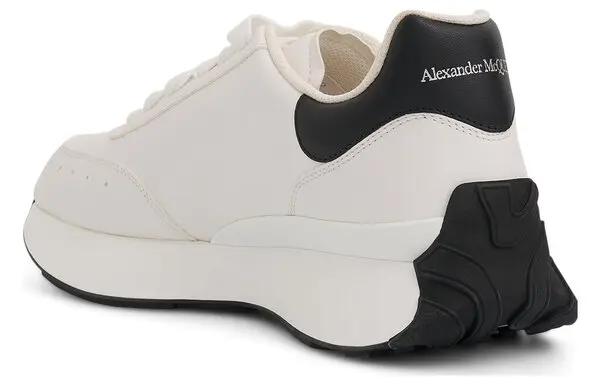 Alexander McQueen Sprint Runner Sneakers - Beige/white