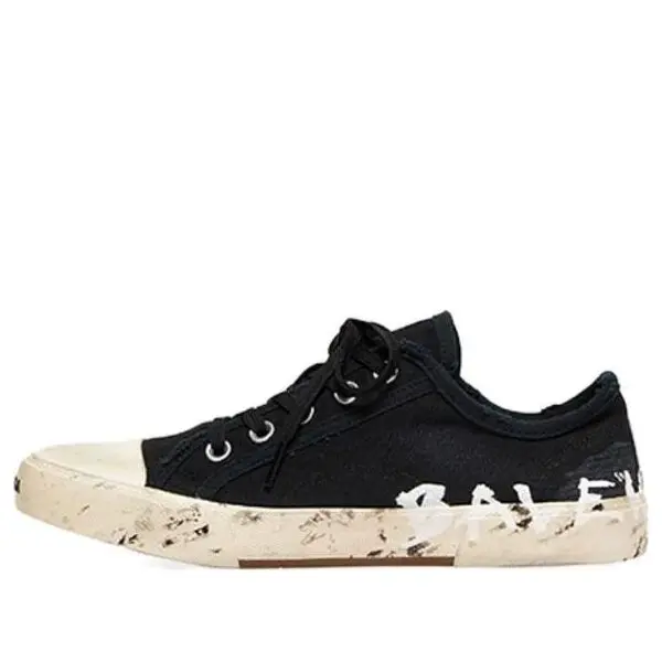 Balenciaga Low Top Sneakers