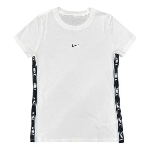 Nike Small Logo Short Sleeve T-shirt - White