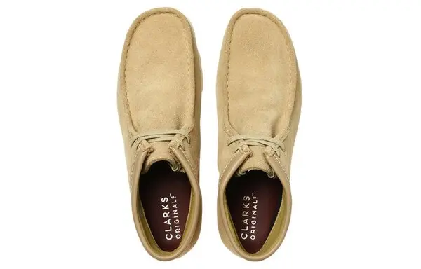 Clarks Wallabee Boots Gtx Suede