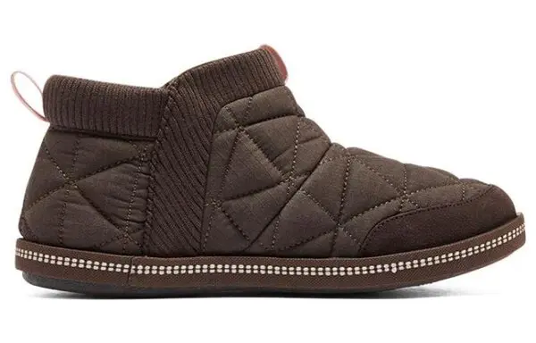 Sketchers Quilted Slip-on Booties