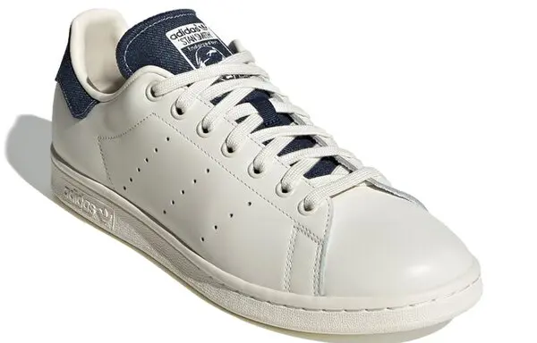 Adidas Stan Smith Sneakers - White