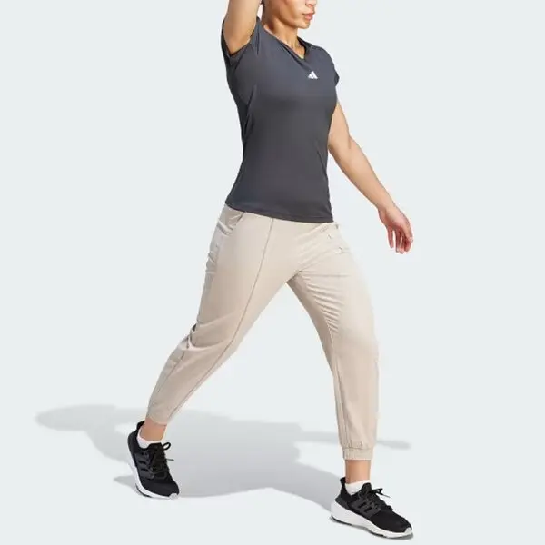 Adidas Logo Aeroready Train Essentials Woven Pants