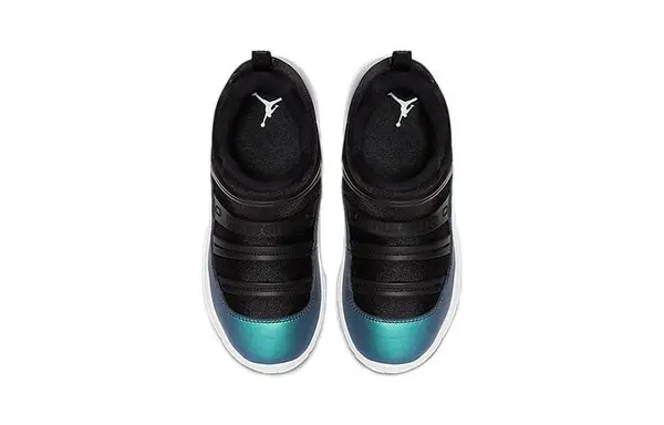 JORDAN 11 Retro Little Flex " Iridescent - Black