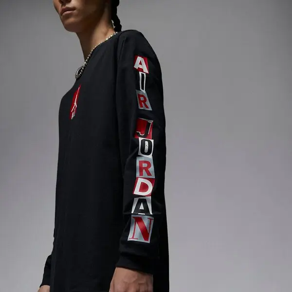 JORDAN Brand Long Sleeve T-shirt