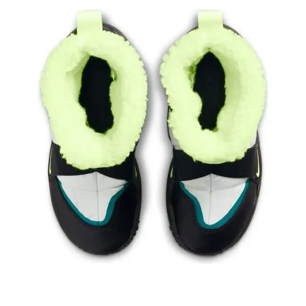 Nike Flex Advance Boots