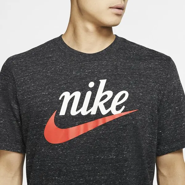 Nike Heritage Short Sleeve T-shirt - Black
