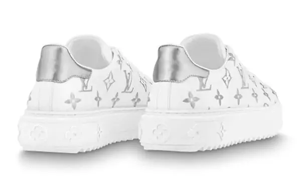 LOUIS VUITTON Time Out Sneakers