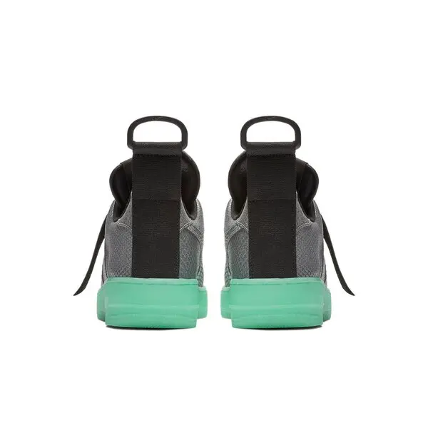 Nike Force 1 Utility Low Top Sneakers