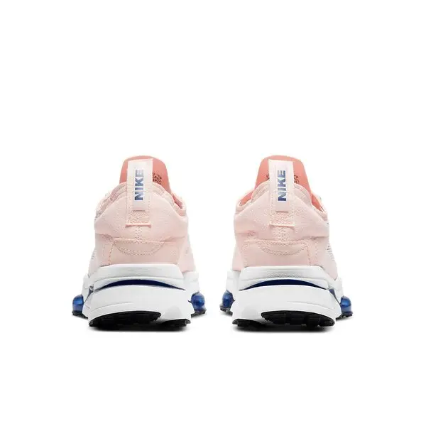Nike Zoom-type Sneakers