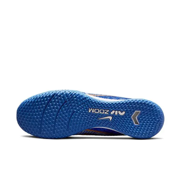 Nike Zoom Mercurial Vapor 15 Academy Cr7 Ic "azulejo" Athletic Sneakers - White/blue