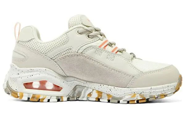 Sketchers Uno Trail Sneakers