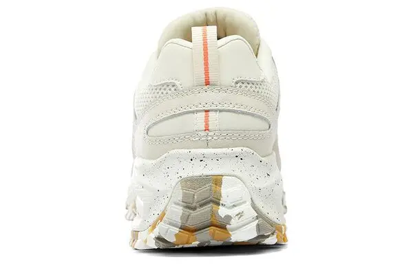 Sketchers Uno Trail Sneakers