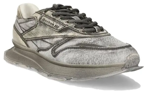 REEBOK Leather Sneakers