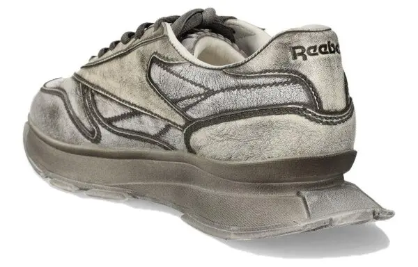 REEBOK Leather Sneakers